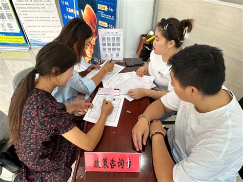 360人达成就业意向，伊宁市人社局线上线下齐发力，为退役军人及家属谋职