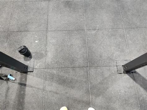 The Floor Tiles In My Gym Dont Line Up With The Squat Rack R