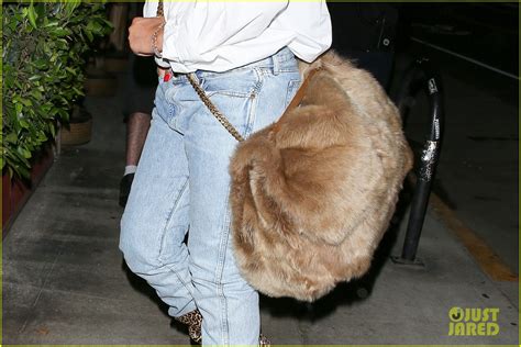 Rihanna Is Effortlessly Cool In Casual Look While Grabbing Dinner At