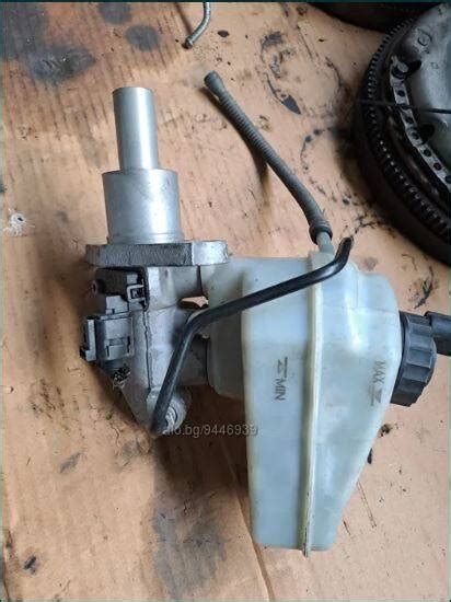 Спирачна помпа Vw Passat B6 Спирачни системи Bmp Bkp Резервни части консумативи аксе