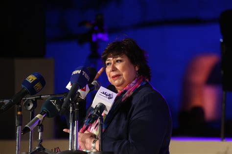 تحت رعاية رئيس مجلس الوزراء وفى حضور 7000 مشاهد وزيرا الثقافة