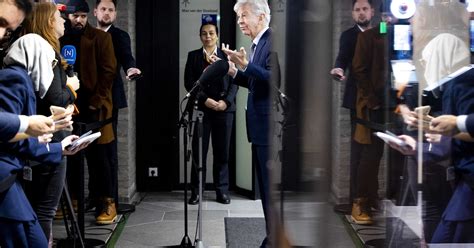 Verkenner Plasterk Wil Partijen Met Gespreksrondes Bij Elkaar Brengen