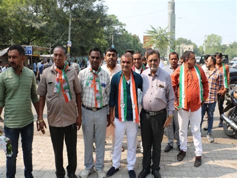 Candidates Of Bjp Congress Aap And Independents Rush To Fill The