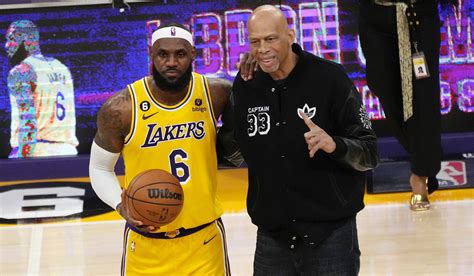 Lebron James Consigue El Récord De Puntos De La Nba Superado A Kareem