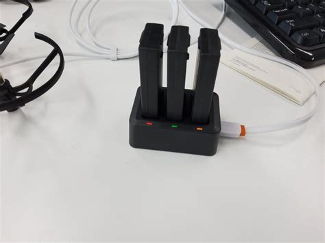 텔로 배터리 허브 충전 표시등 색 지식in