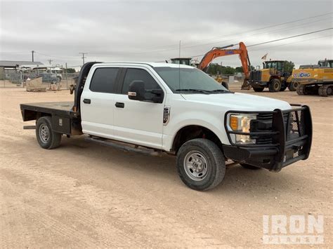 2017 Ford F 250 Xl 4x4 Crew Cab Flatbed Truck In Midland Texas United