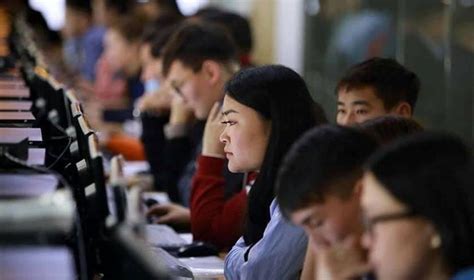 Төрийн албанаас гарах өндөр магадлалтай албан хаагчдыг урьдчилан таамаглах боломжтой