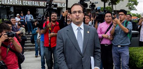 Pgr Pide A Interpol Publicar La Ficha Roja Contra Javier Duarte