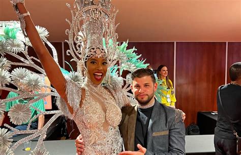 Simón Villalba el diseñador paraguayo que mostró su talento en el