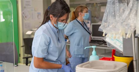 La Sanidad Privada Ve “inviable” Que España Contrate Más Enfermeras Y