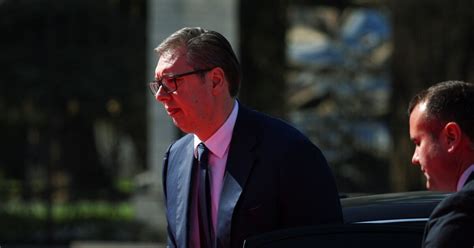 Вучиќ На барање на Србија во декларацијата од Тирана нема санкции против Русија