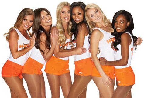 Reasons To Franchise With Hooters