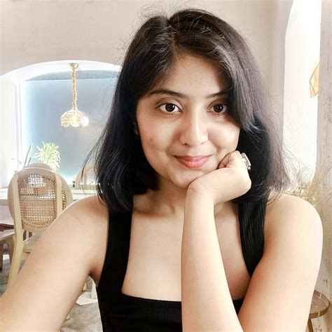 About Sneha Chatterjee B2b Saas Writer Medium