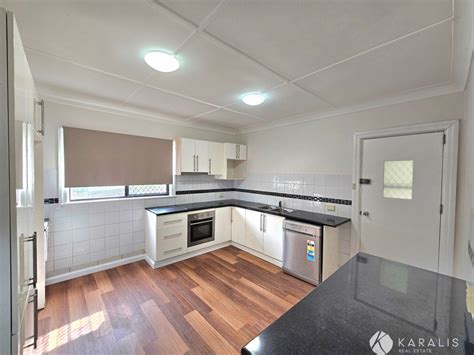 8 Buddleia Street Inala Qld 4077 House For Rent Domain