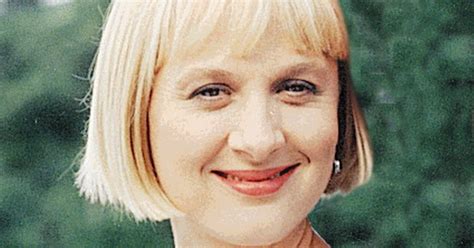 Heartbeat Actress Niamh Cusack Now From Famous Son To Long Acting