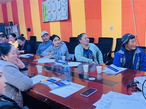 Увс аймгийн Хөдөлмөр халамжийн үйлчилгээний газар НОГООН АЖЛЫН БАЙР хөтөлбөрийн хүрээнд Увс