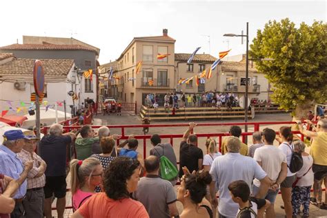 Fiestas De San Mateo De Gállego Imágenes