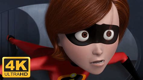 ️ Elastigirl Arches Around The Door Backs Up And Gets Stuck In It