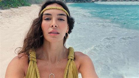 Ebru Şahin Bikinili Pozlarıyla Dikkat çekti Güncel Haberler Son Dakika Haberleri Turktime