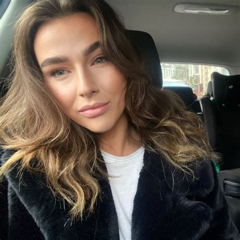 Pseudonymousgirl On Threads