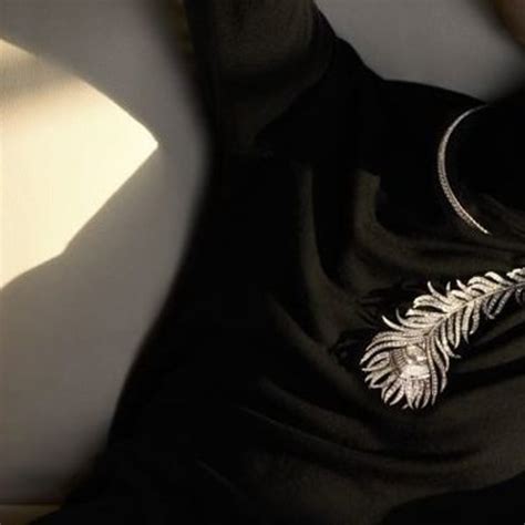 Boucheron Pays Homage To Its Iconic Question Mark Necklace