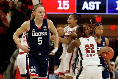 No 2 UConn Women S Basketball Team Falls To Unranked NC State