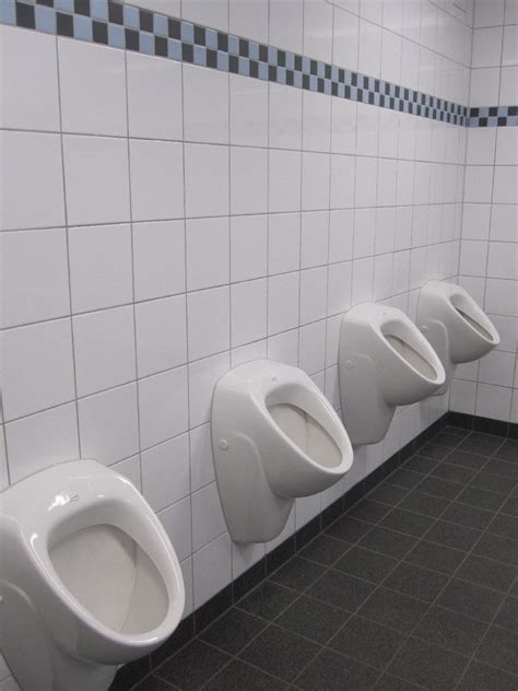 Die neuen Sanitäranlagen sind fertig! | GERHART·HAUPTMANN·SCHULE ...