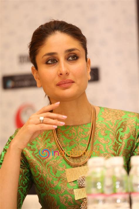 Kareena Kapoor Actress Hd Photosimagespics And Stills