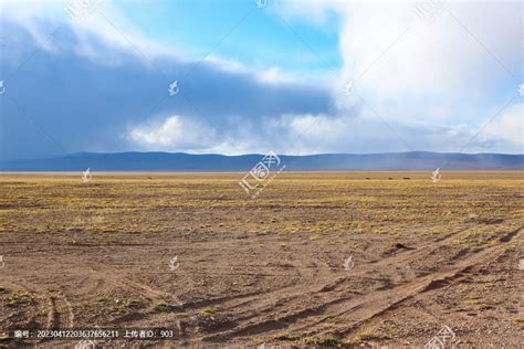 青藏高原山泉瀑布自然风景摄影素材汇图网