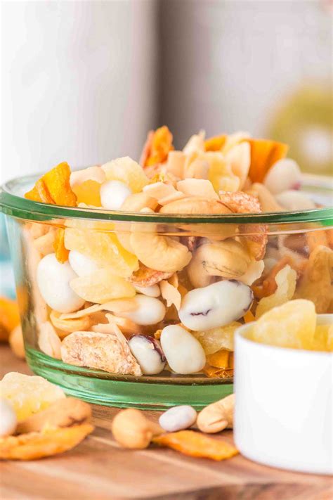 Tropical Trail Mix Xoxobella