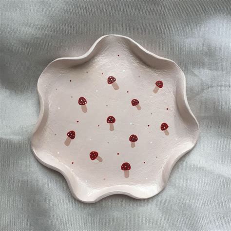 Clay Plates Unprepared Painted Plates Pottery Painting Clay Crafts