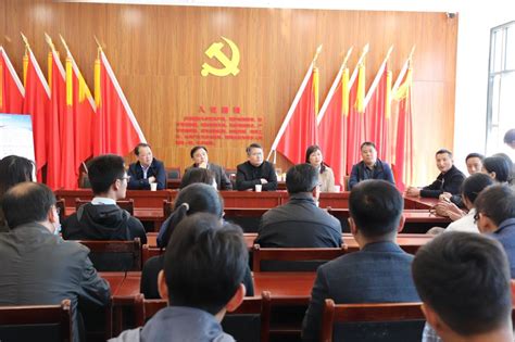 文法学院开展“缅怀先烈坚定初心，情系三农筑牢使命”主题党日活动 文法学院