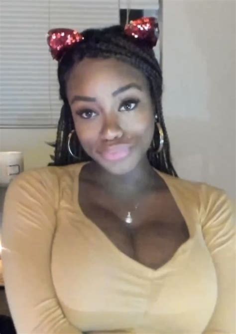 Sexy Black Cleavage Fruitoftheloom