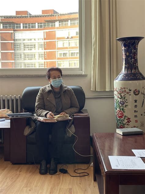 信息学院党总支组织开展2022年党支部书记履行全面从严治党责任和抓基层党建工作述职评议大会 信息学院