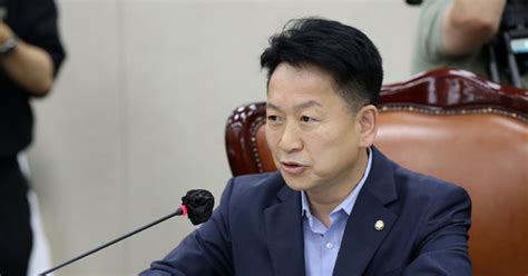 민주 간호법 재발의발의 더 이상 미룰 수 없어