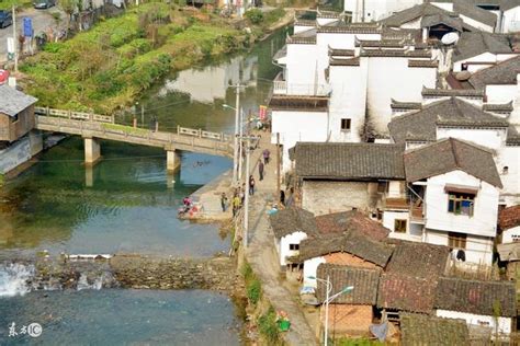 這個村子連綿六百年，形似八卦相傳是諸葛亮後人所建 每日頭條