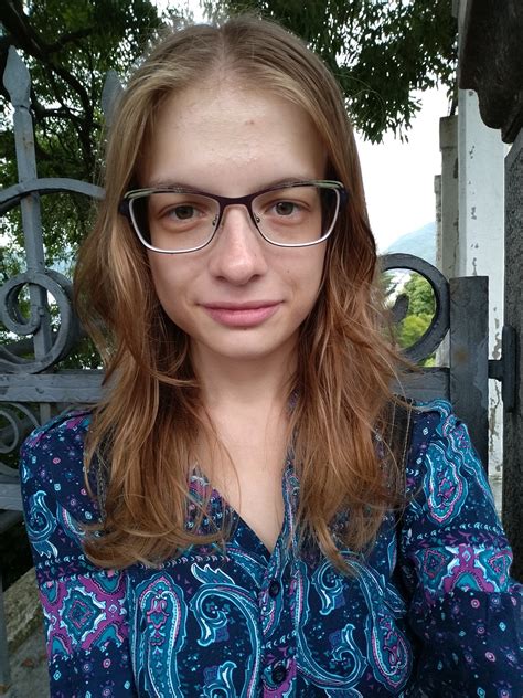 Tw Pornstars Pic Lily Slutty Twitter How Do You Like My New Glasses Am Sep