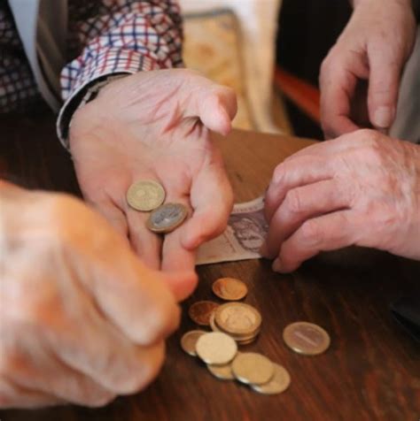 Публикуваха важна таблица за пенсиите и условията за пенсиониране За Жената