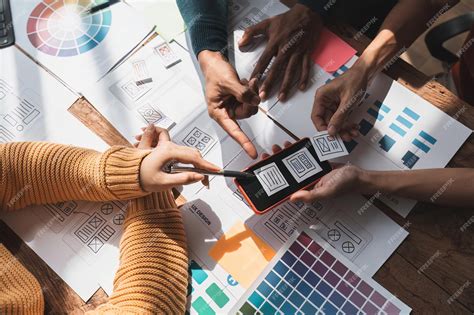 Premium Photo Close Up View Of Brainstorm Team Of Creative Web Graphic Designer Ux Developer