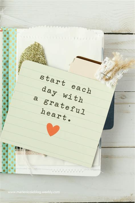 Mini File Folder Album Marie Nicole Designs