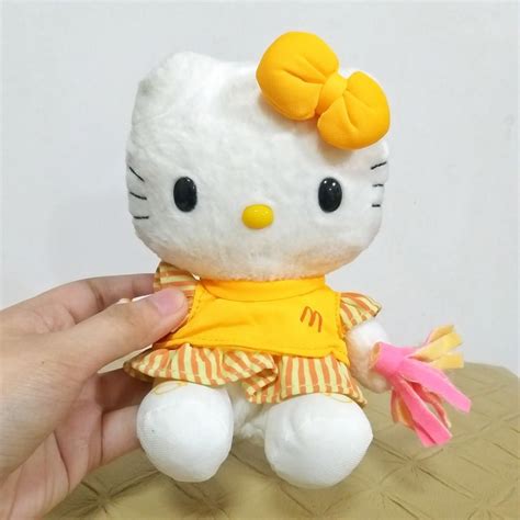 Mcdonalds Happy Meal Reversible Burger Mcdo And Hello Kitty Sanrio Stuffed Plush Toy Hobbies