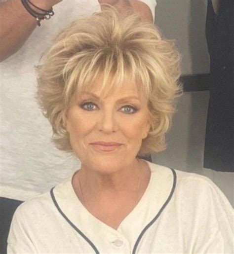 24 Wonderful Wash And Wear Haircuts For Women Over 60 Artofit