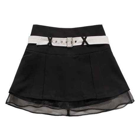 Black Box Pleat Skirt With White Belt