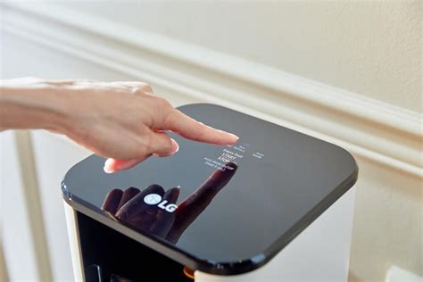 Keep Your House Clean And Vacuum Gear Organized With Lgs New Cordzero