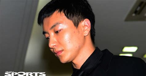 현장포토 이특 조부모 및 부친상 발인 초췌한 모습
