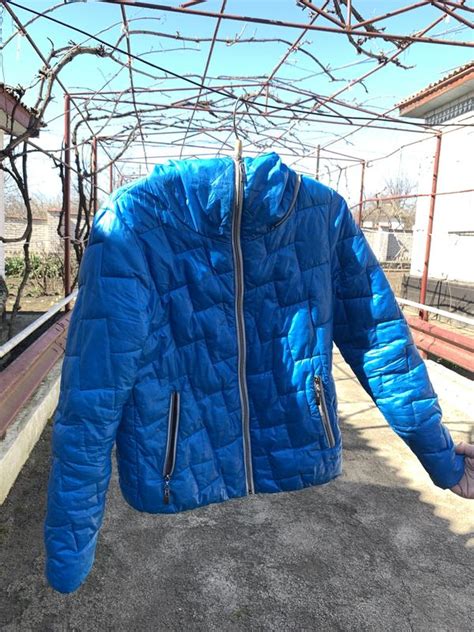 Куртка — ціна 320 грн у каталозі Куртки Купити жіночі речі за доступною ціною на Шафі Україна