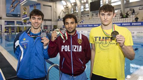 Tuffi Tricolori Pizzini Medaglia Doro E Casalini Di Bronzo Sport