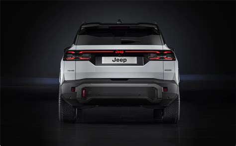 New Jeep Compass Plug In Hybrid Gets Rugged Interior For Real Life Gerane