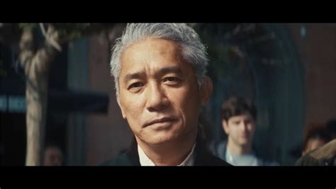 梁朝偉現身newjeans新歌mv！銀白髮現身 網驚：怎麼請到的