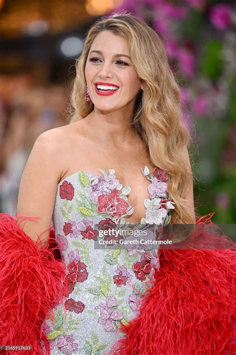 Pin By Cindy Thompson On Blake Lively Black Lively Blake Lovely